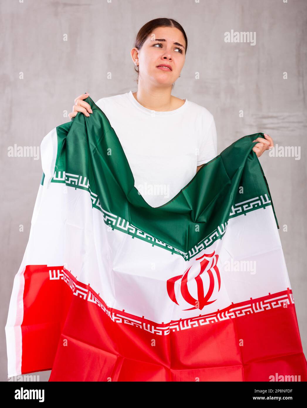 Iranian woman sad hi-res stock photography and images - Alamy