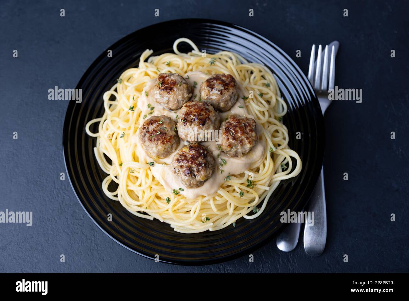 Swedish noisettes (fricandel) with spaghetti and Brune Sos creamy sauce ...
