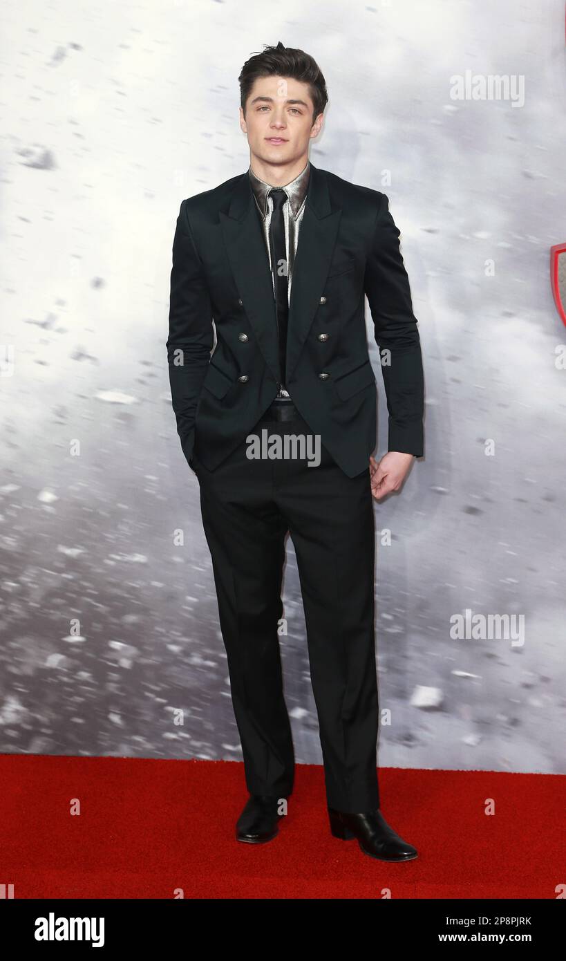 Asher angel shazam hi-res stock photography and images - Alamy