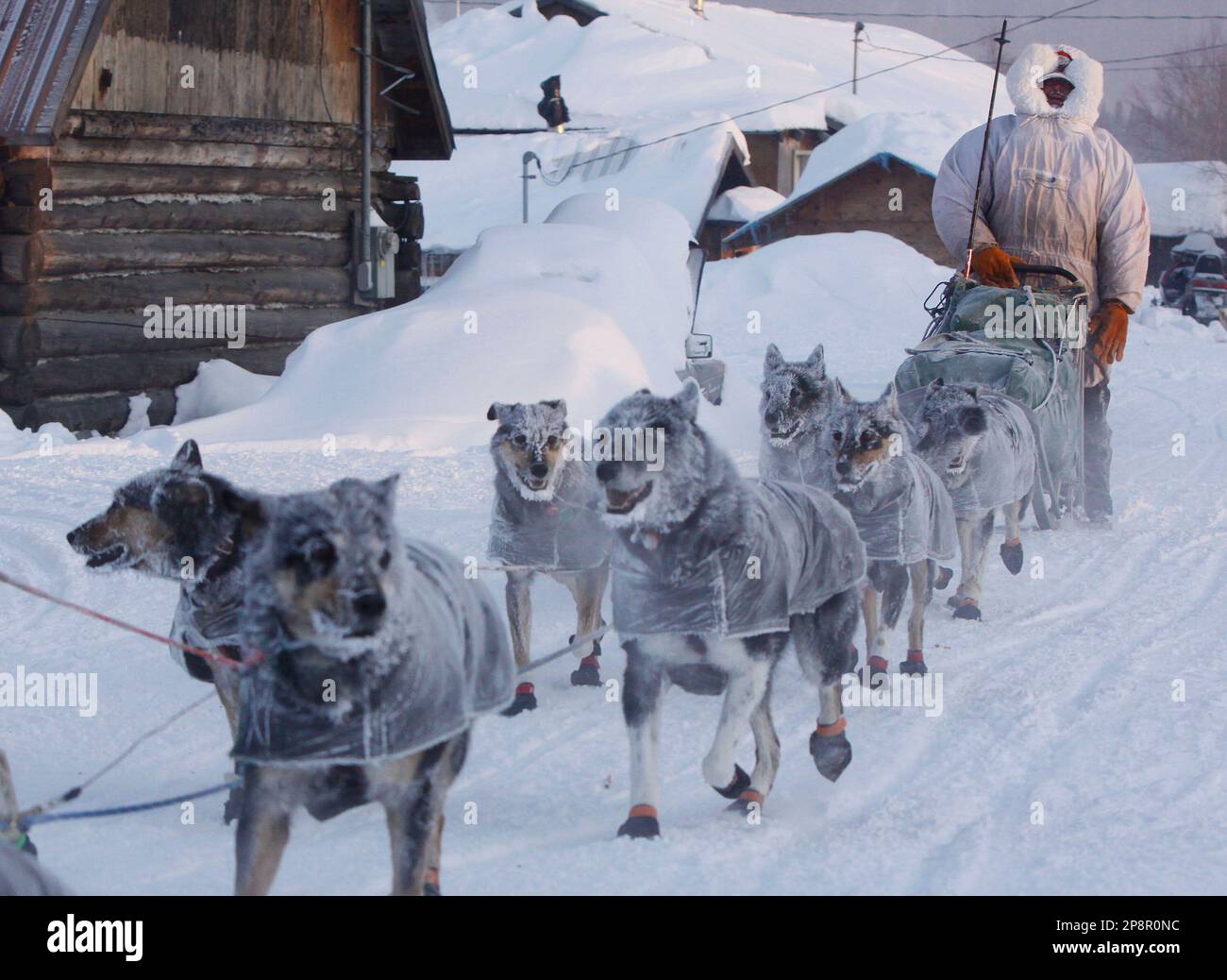 Cim Smyth arrives off of the Yukon River an into the Kaltag, Alaska ...