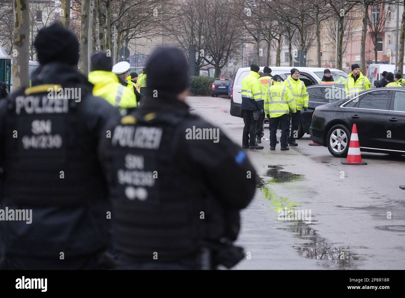 Leipzig, Germany. 09th Mar, 2023. Police officers at a checkpoint on ...