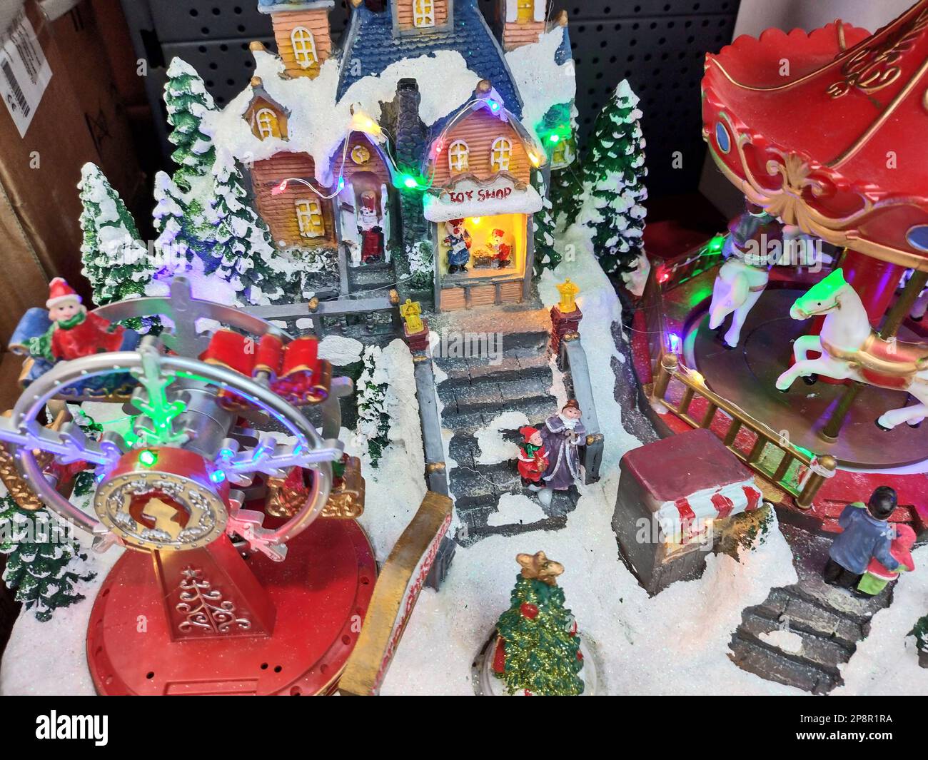 Mini carousel hi-res stock photography and images - Alamy