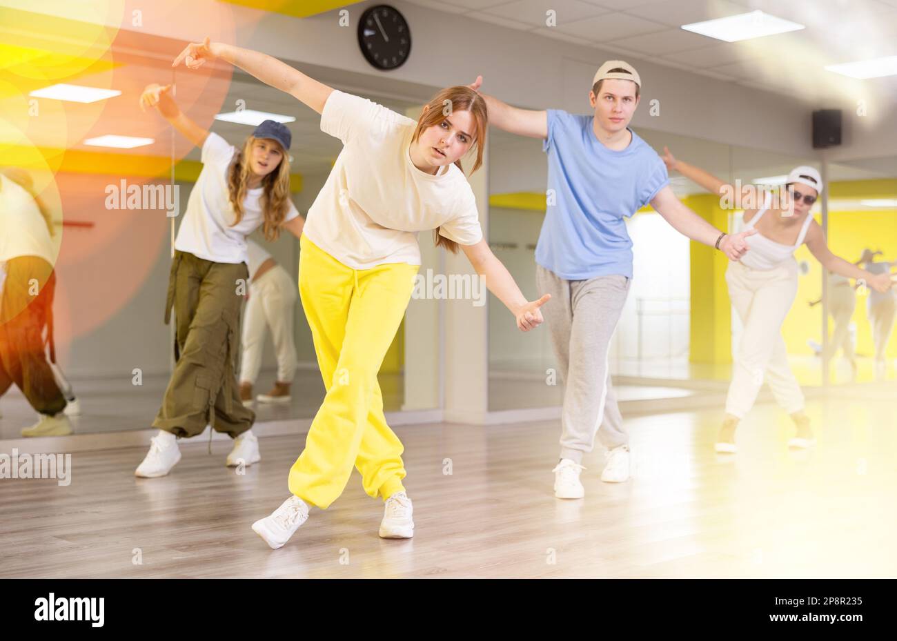 Teen girl dancing modern dances in dance studio Stock Photo - Alamy