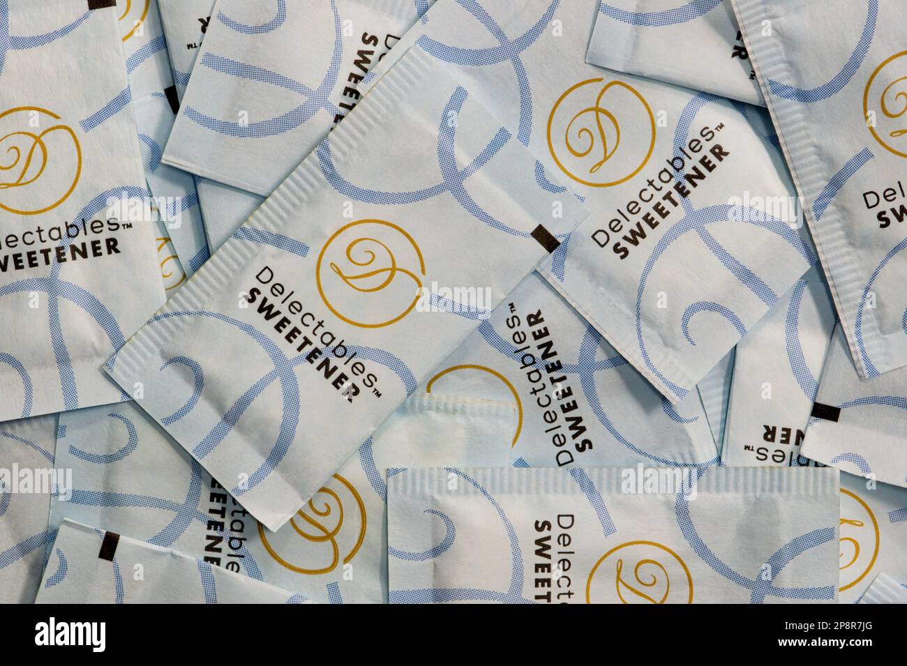 Sugar packet hi-res stock photography and images - Alamy