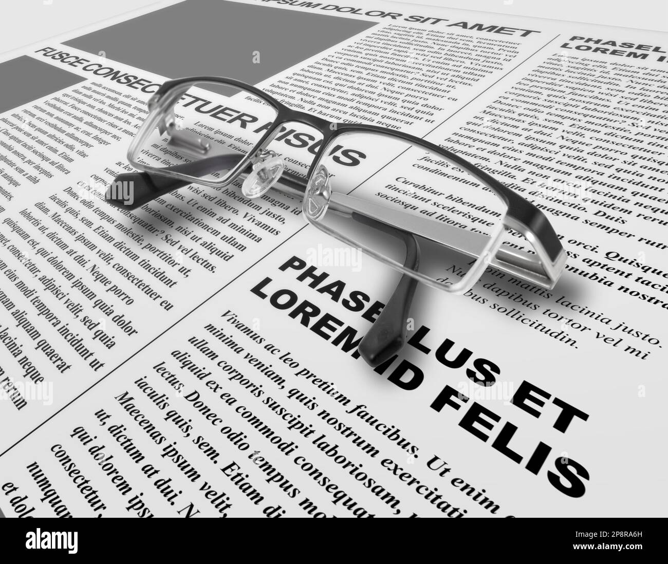 Article eye hi-res stock photography and images - Alamy
