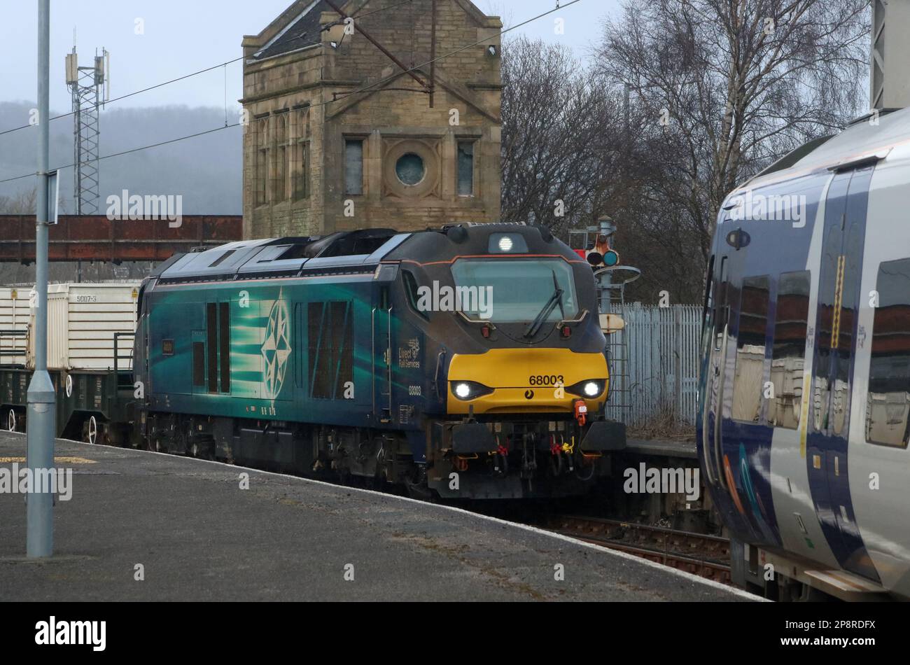 DRS class 66 diesel-electric loco 68003 Astute with nuclear flask train ...