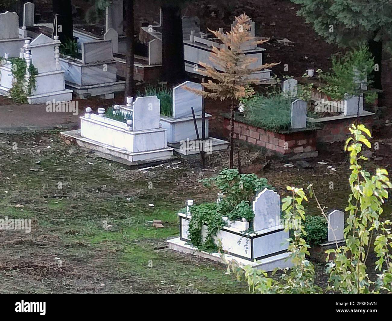 Cemetery in turkey hi-res stock photography and images - Alamy