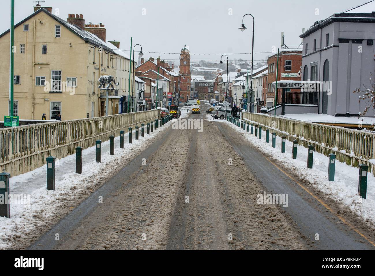 Newtown, Wales, 09/03/2023, Heavy snowfall in Newtown Mid Wales today ...