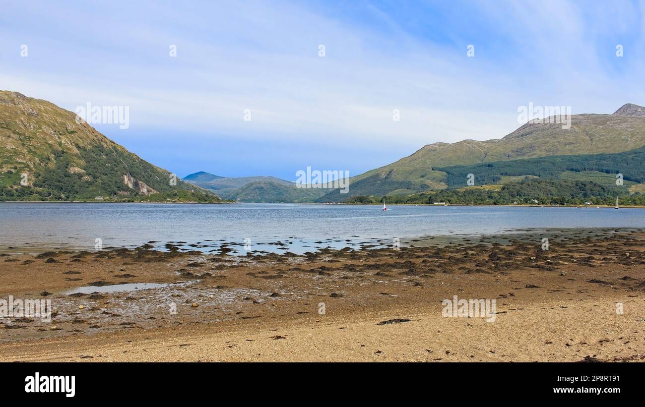 Loch etive boat hi-res stock photography and images - Alamy