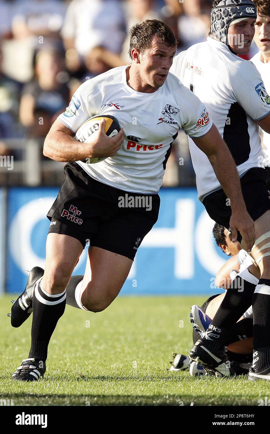 South African Sharks' Bismarck du Plessis makes a break against New ...