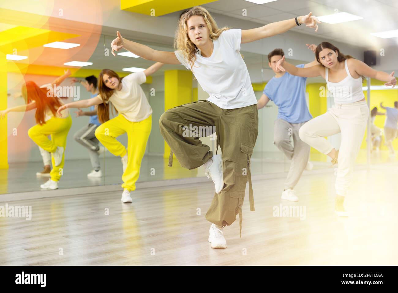 Twerk studio hi-res stock photography and images - Alamy