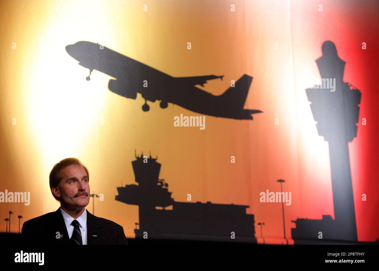 First officer Jeffrey Skiles, the co-pilot aboard US Airways flight ...