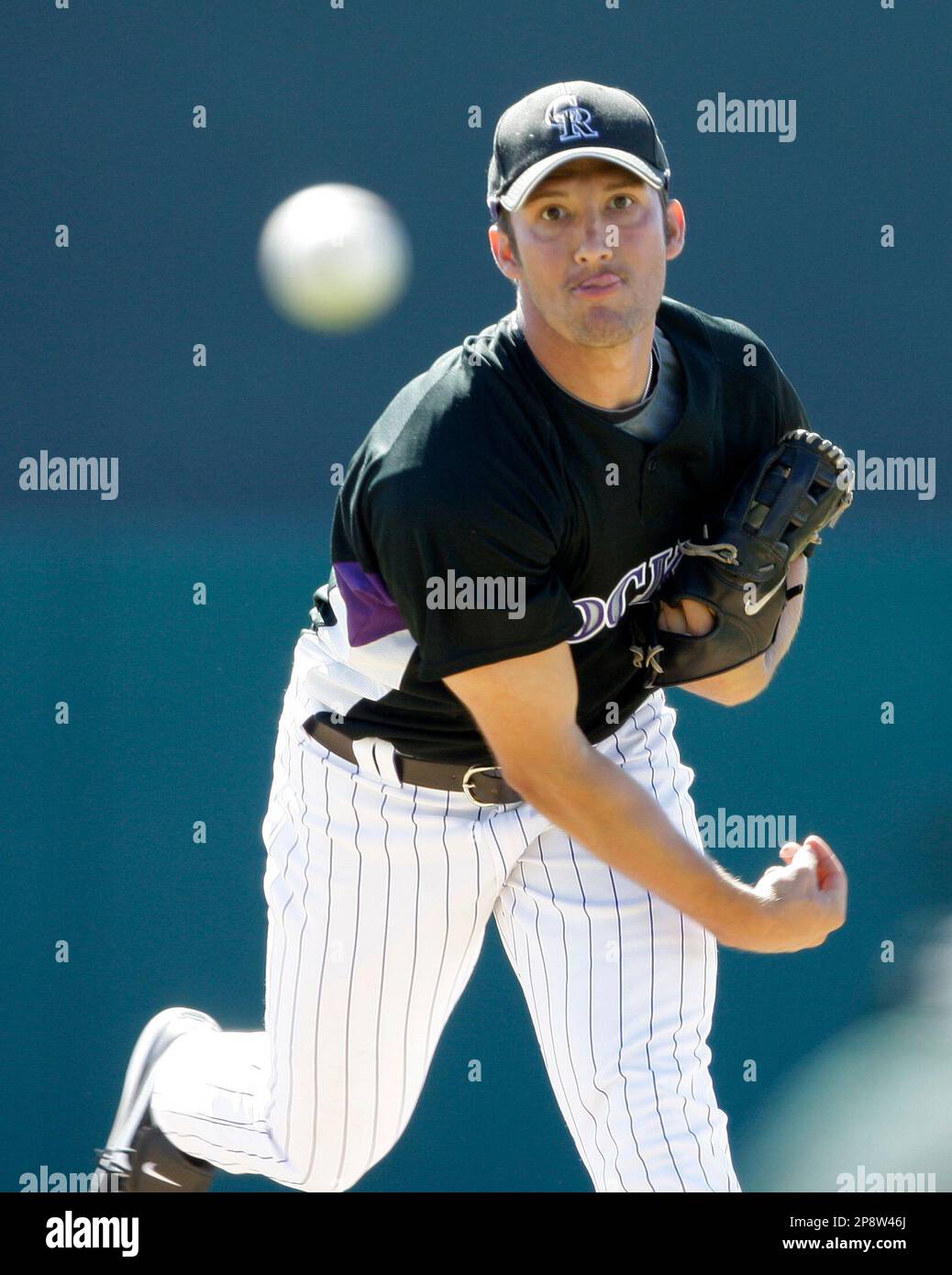 Colorado Rockies pitcher Huston Street throws against the Chicago White ...