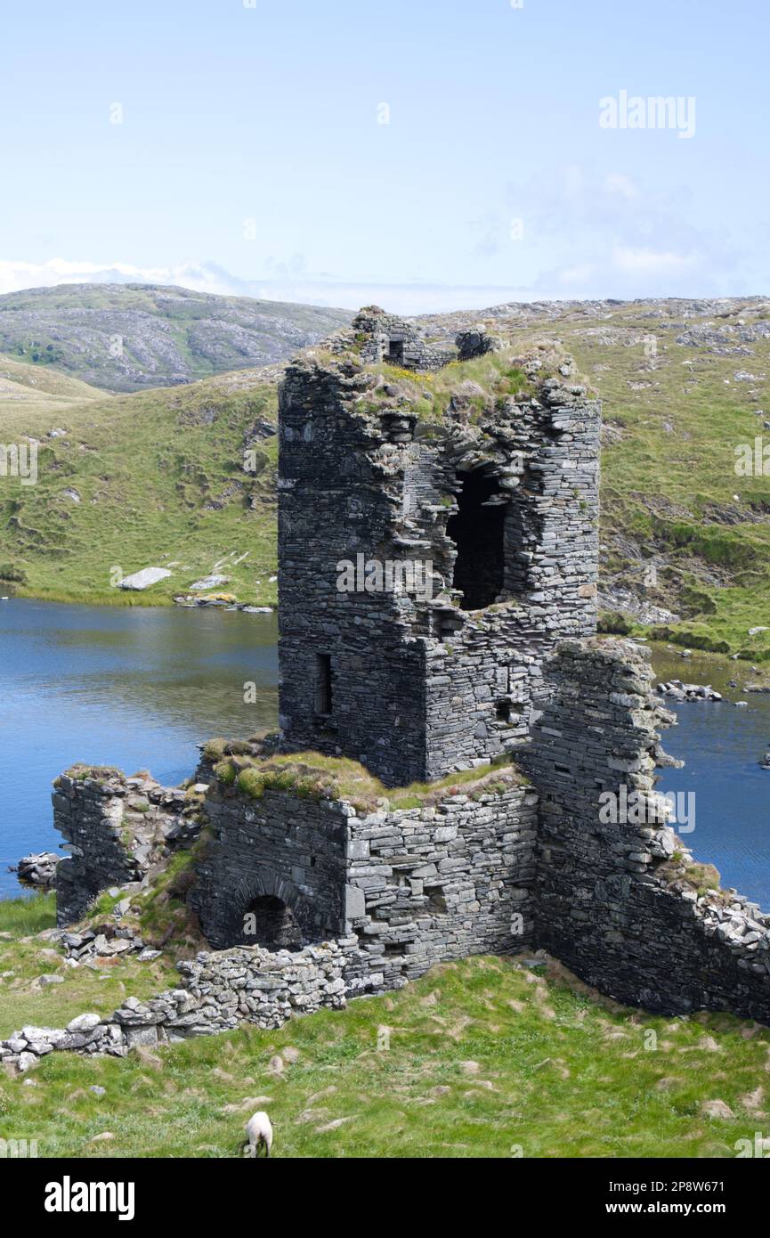 Three castles hi-res stock photography and images - Alamy