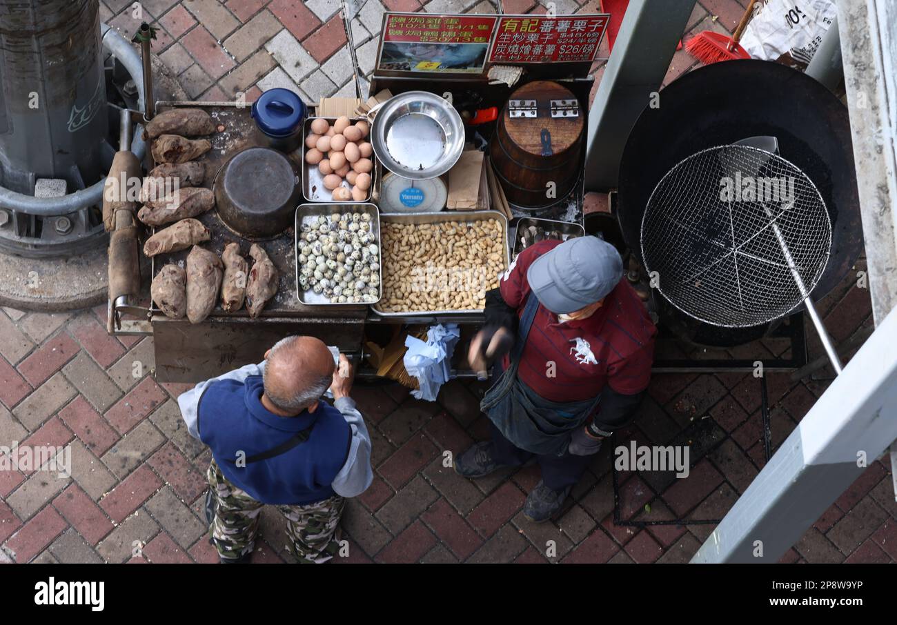 Hawker carts hi-res stock photography and images - Alamy