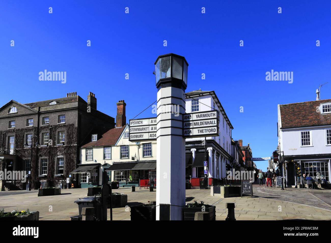 The Pillar of Salt illuminated road sign on Angel Hill, Bury St Edmunds ...