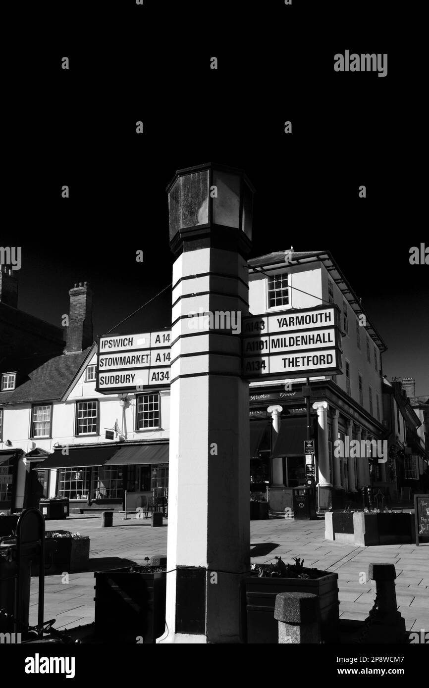 The Pillar of Salt illuminated road sign on Angel Hill, Bury St Edmunds ...