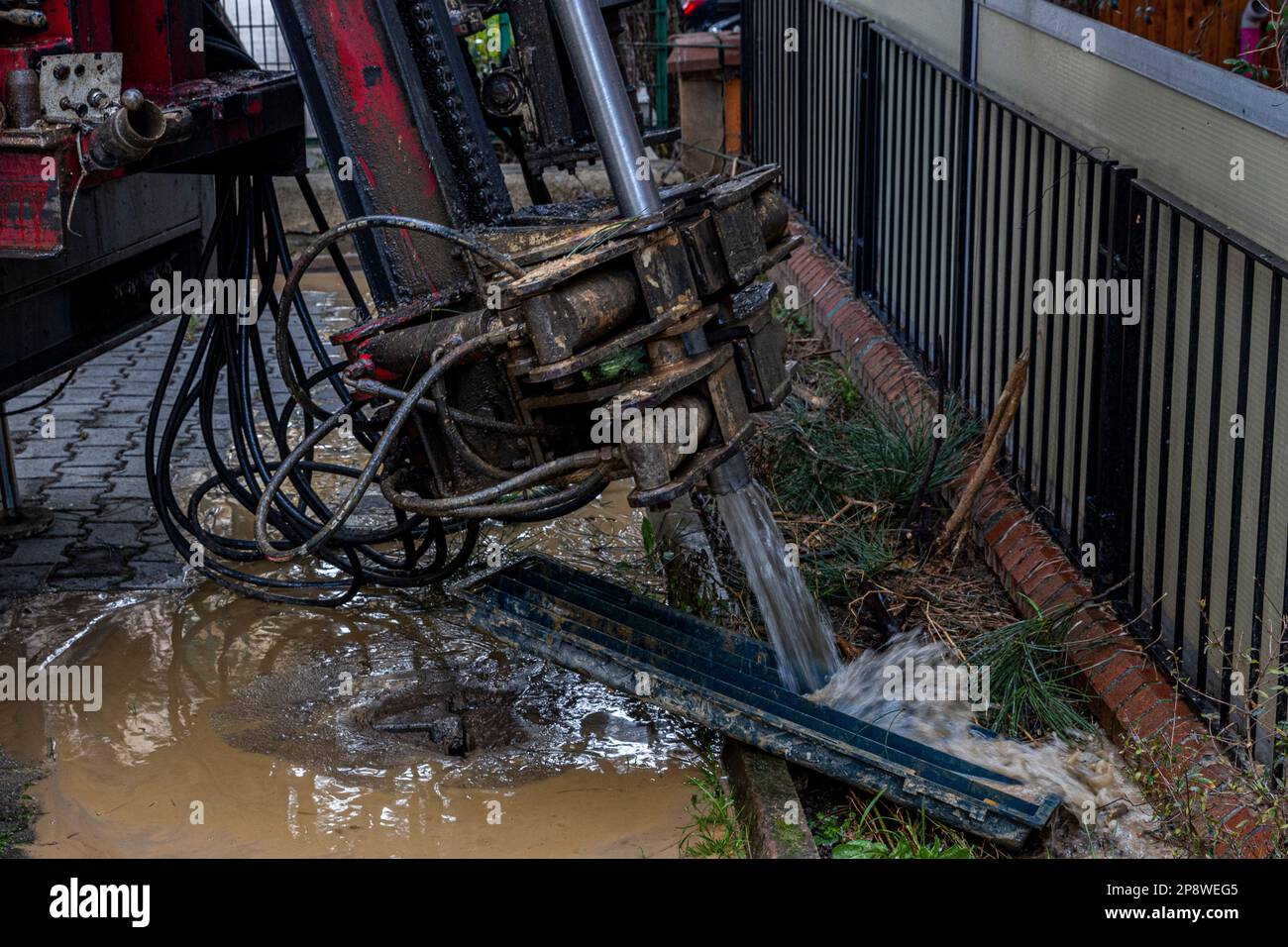 Self-propelled Mini drill rig drills soil for soil investigation. Test ...
