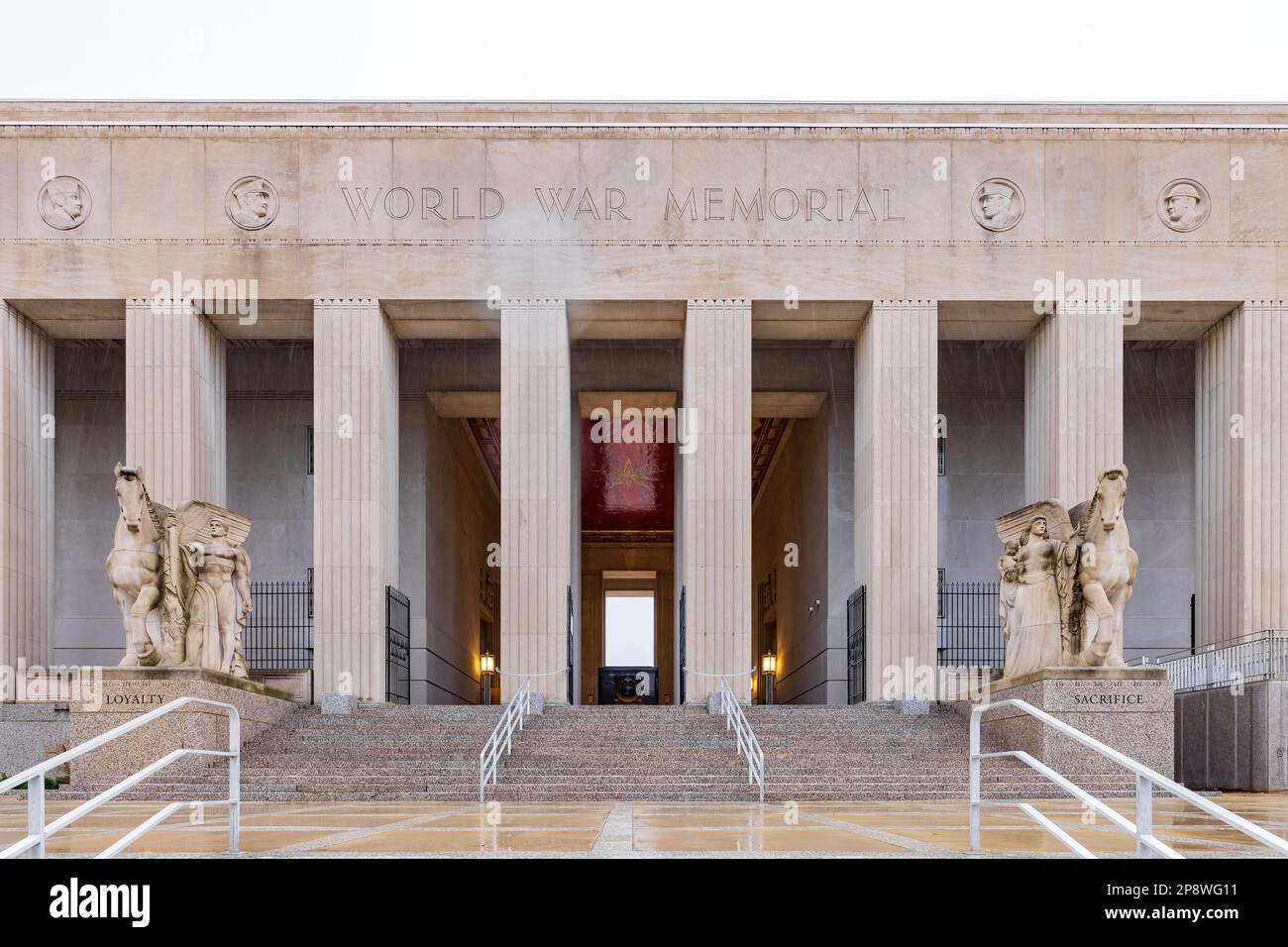 Exterior view of the Soldiers Memorial Military Museum at St Louis ...
