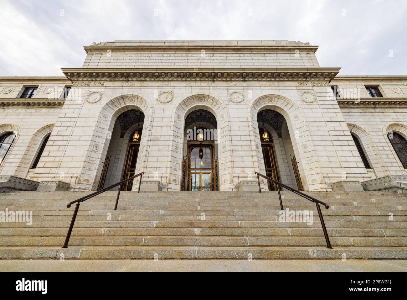 Exterior view of the St. Louis Public Library - Central Library at ...