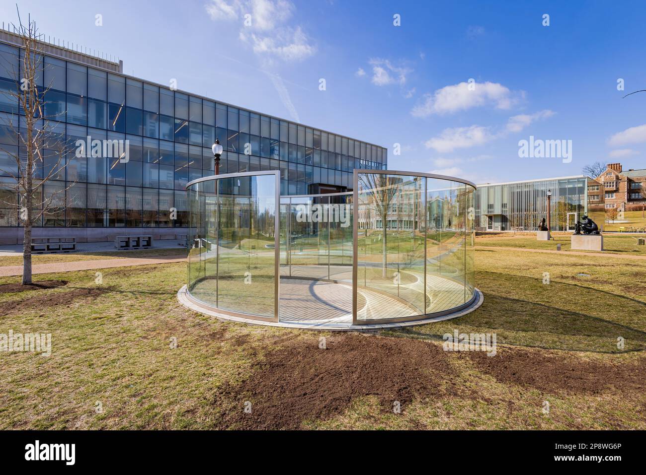 Sunny view of the Weil Hall of Washington University in St. Louis at ...