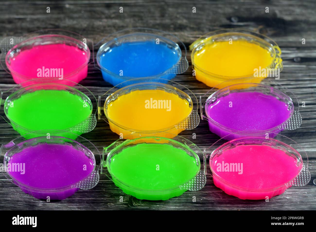 Child bubble gum school hi-res stock photography and images - Alamy