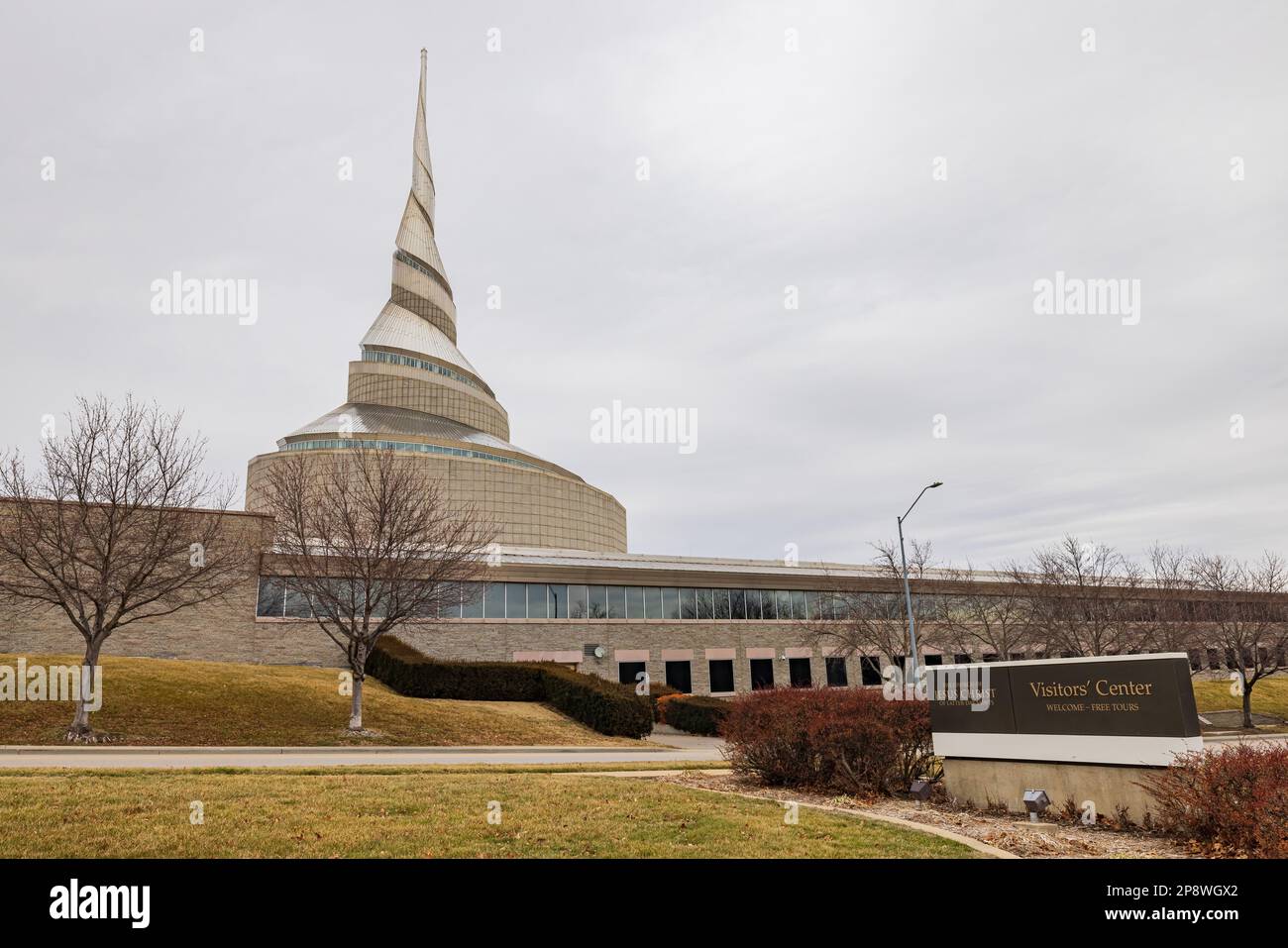 Community of christ temple hi-res stock photography and images - Alamy