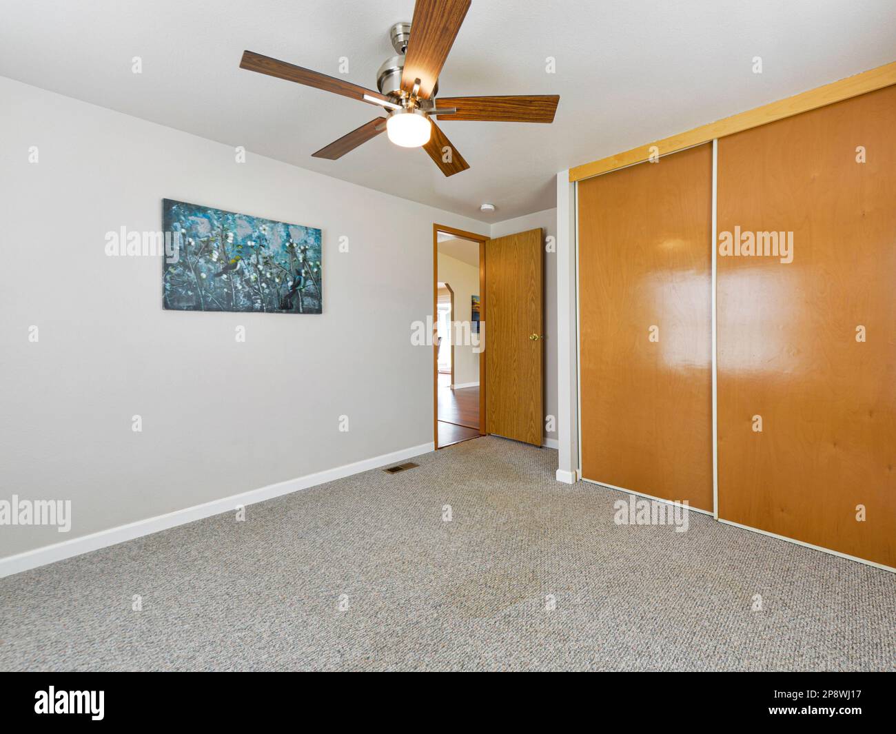 Modern residential empty bedroom interior Stock Photo - Alamy