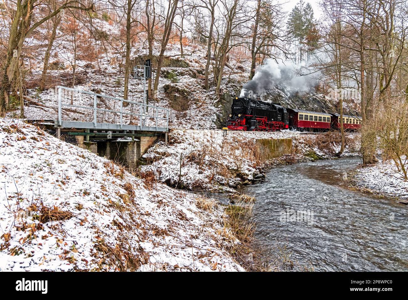 Harzer Schmalspurbahn Selketalbahn Im Winter Stock Photo Alamy