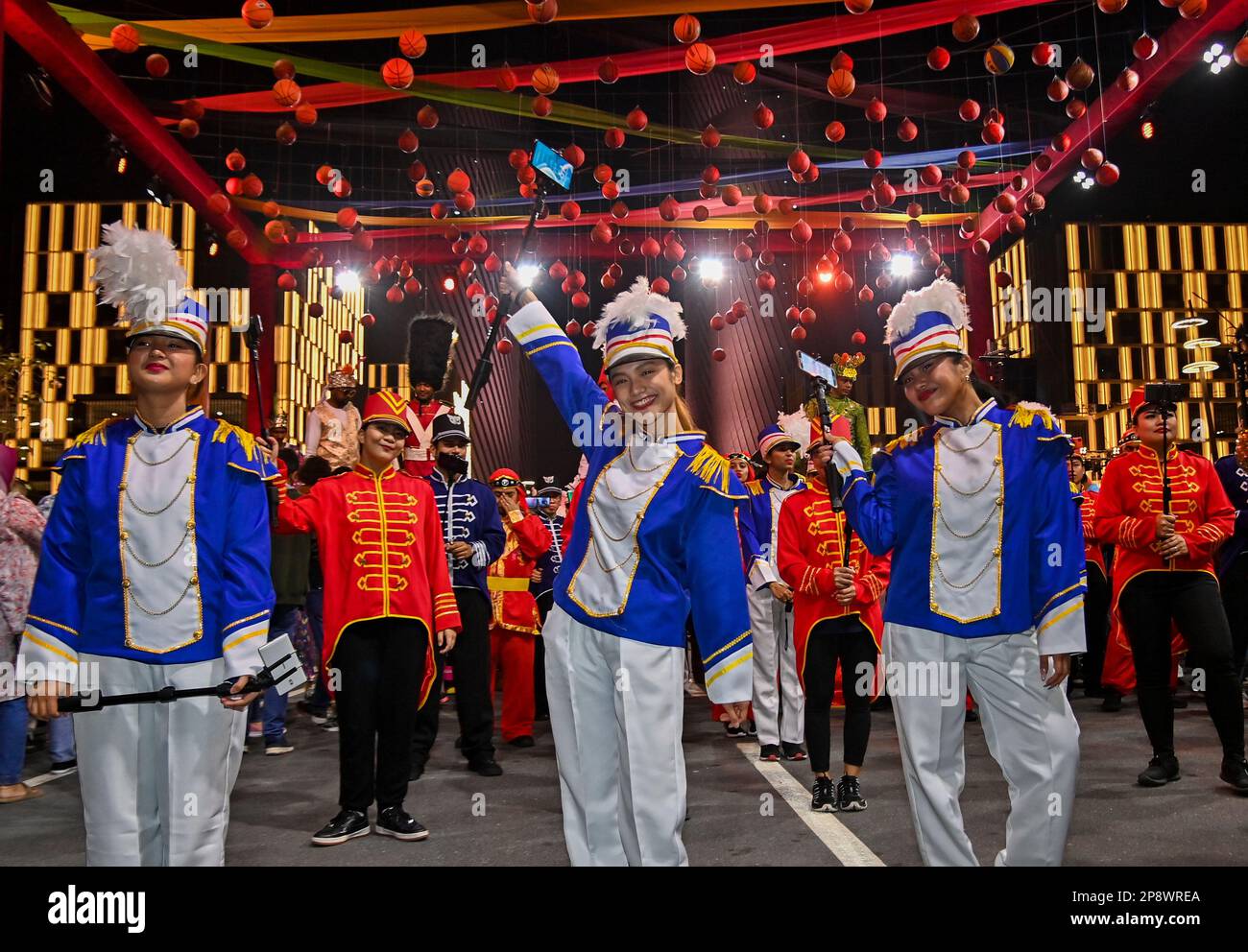 Doha, Qatar. 09th Mar, 2023. Artists perform global street art ...
