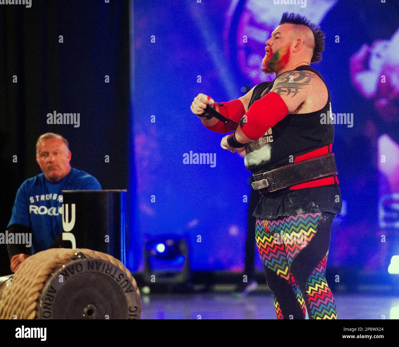 Mens wheel of pain competition hi-res stock photography and images - Alamy