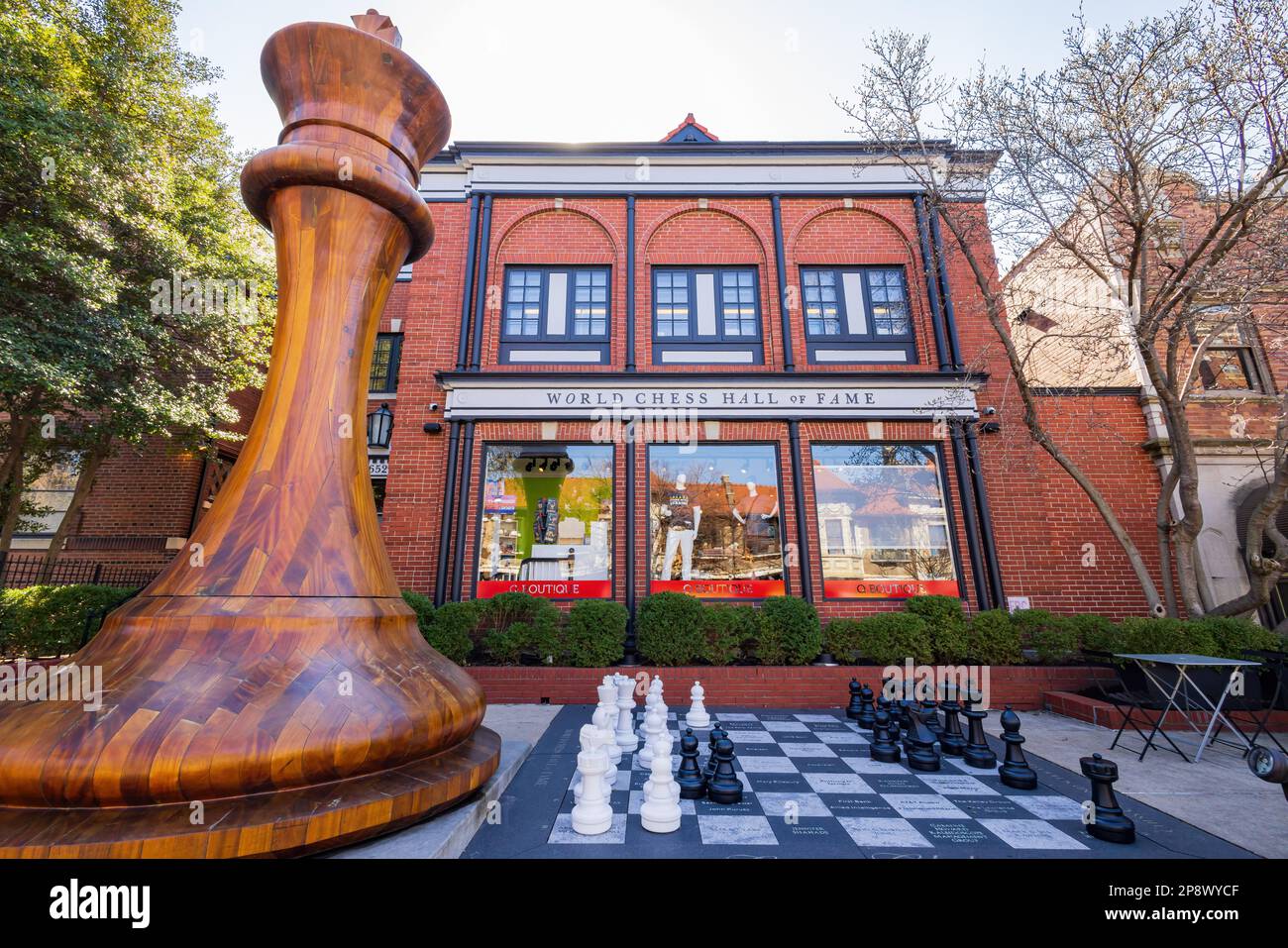 Missouri, FEB 23 2023 - Sunny view of the World Chess Hall of Fame Stock Photo - Alamy