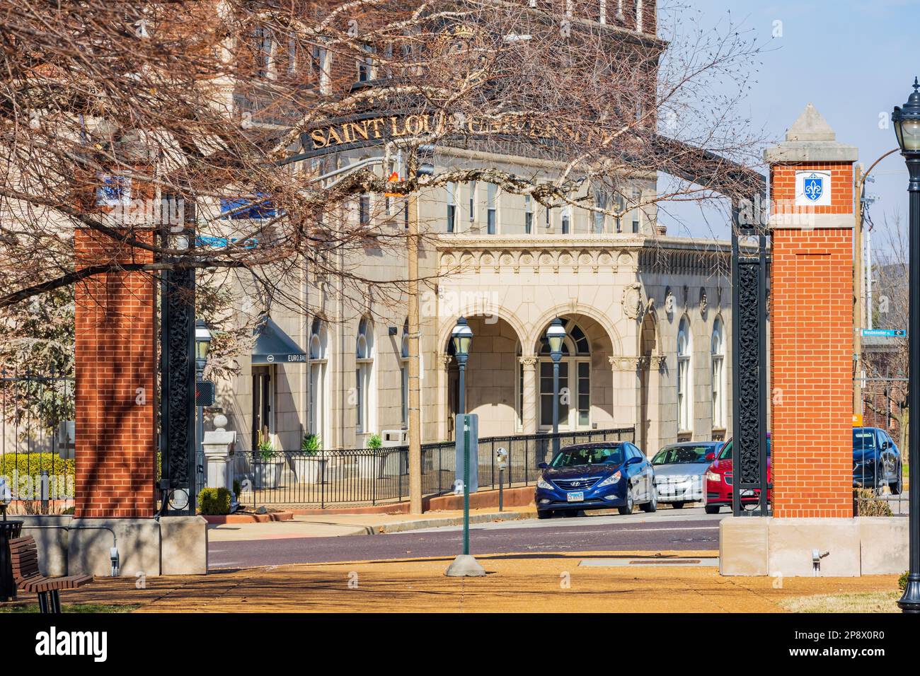 Missouri, FEB 23 2023 - Sunny view of the campus of Saint Louis ...