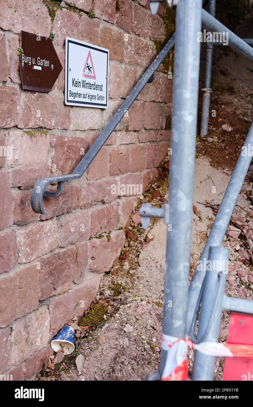 Closed plate hi-res stock photography and images - Alamy