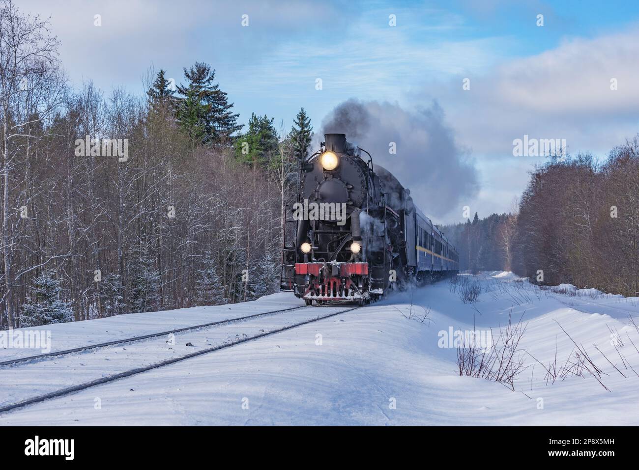 Vintage steam train moves hi-res stock photography and images - Alamy