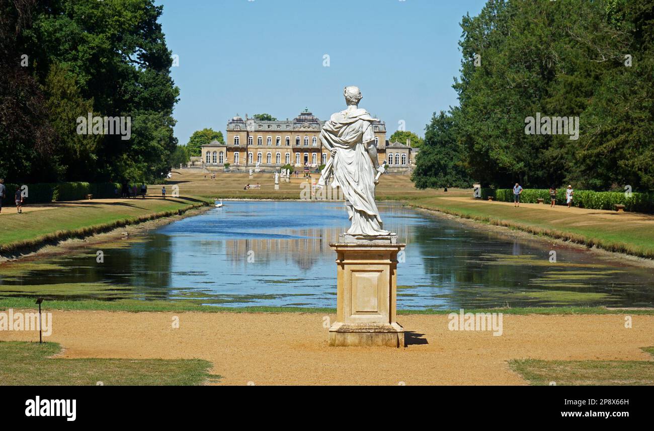 SILSOE, BEDFORDSHIRE, ENGLAND - AUGUST 10, 2022: Wrest Park ...