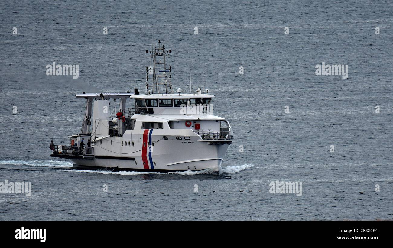 The research and survey vessel Alfred Merlin arrives at the French ...