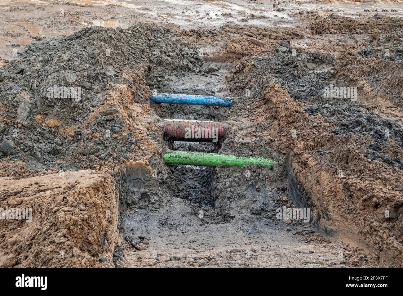Sand tube building hi-res stock photography and images - Alamy