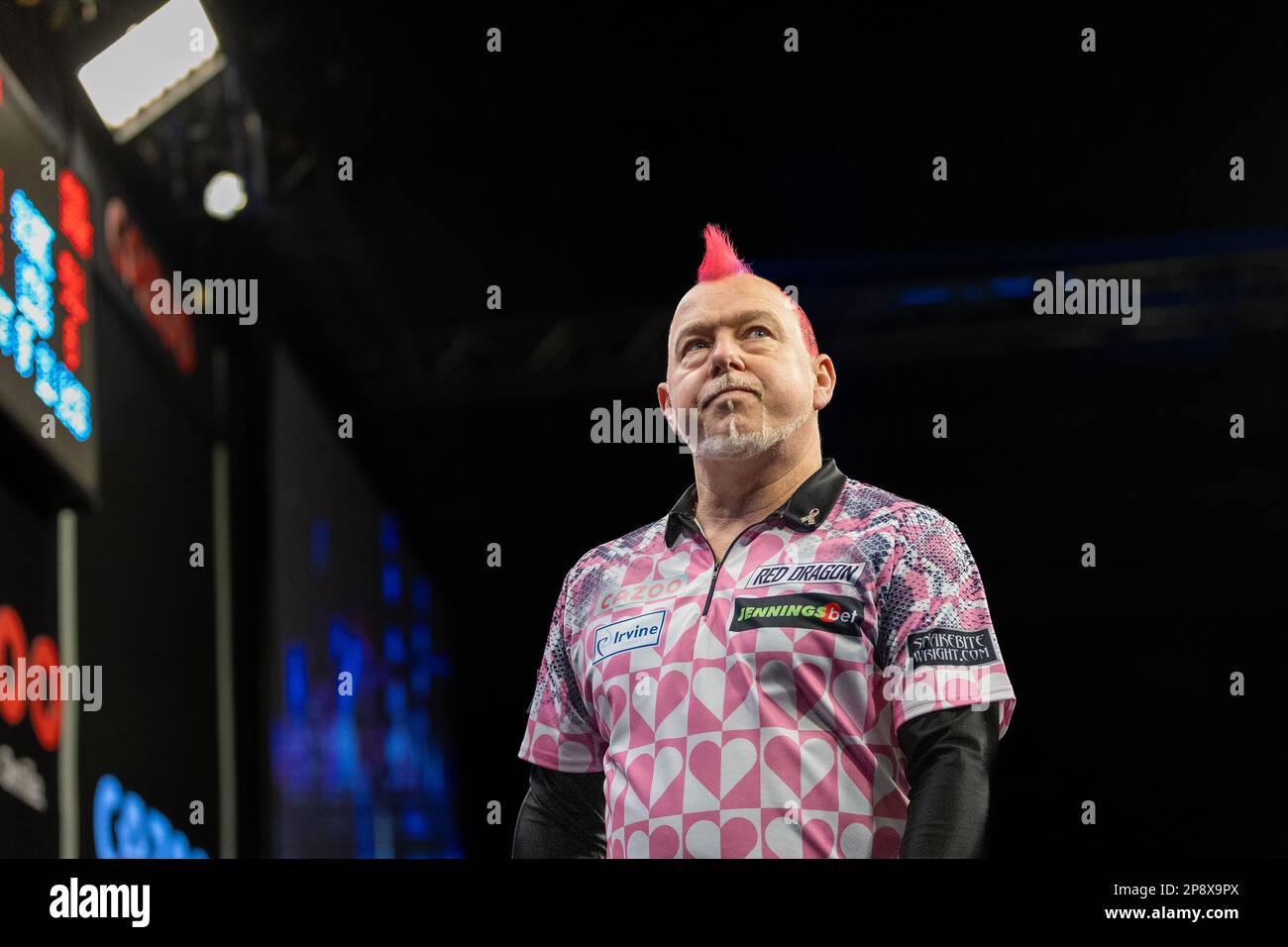 Peter wright walks off hi-res stock photography and images - Alamy