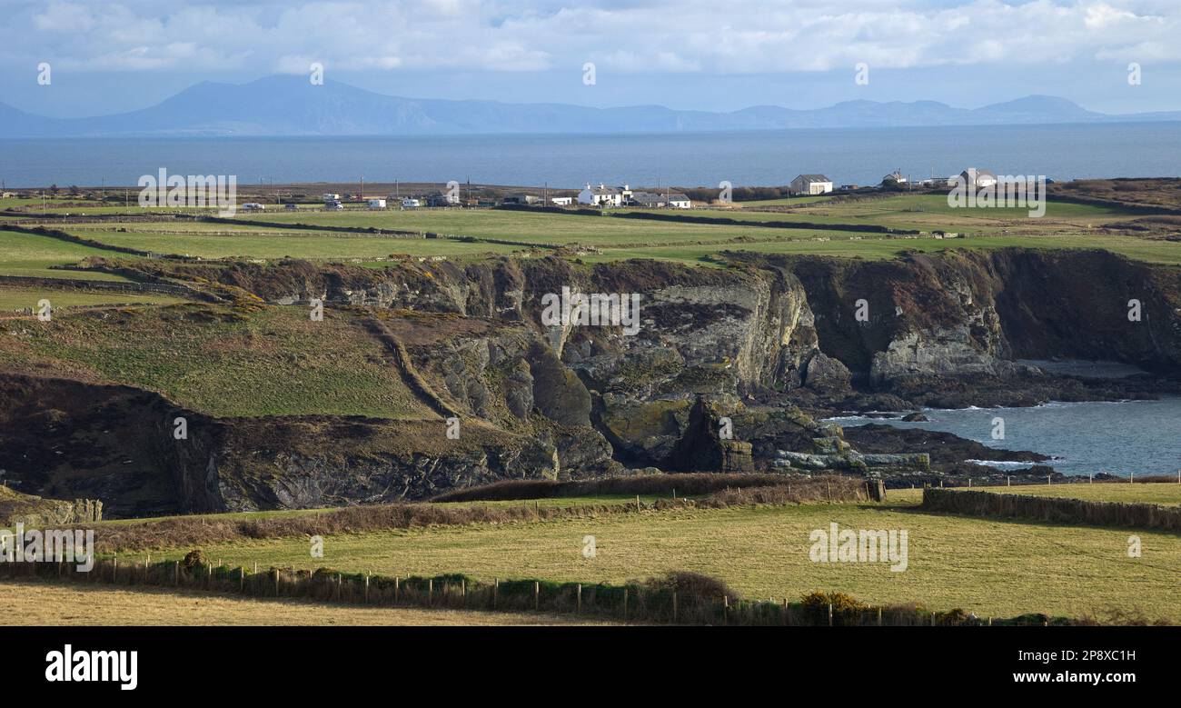 Images from the Wales Coast Path, South Stack lighthouse, Holyhead ...