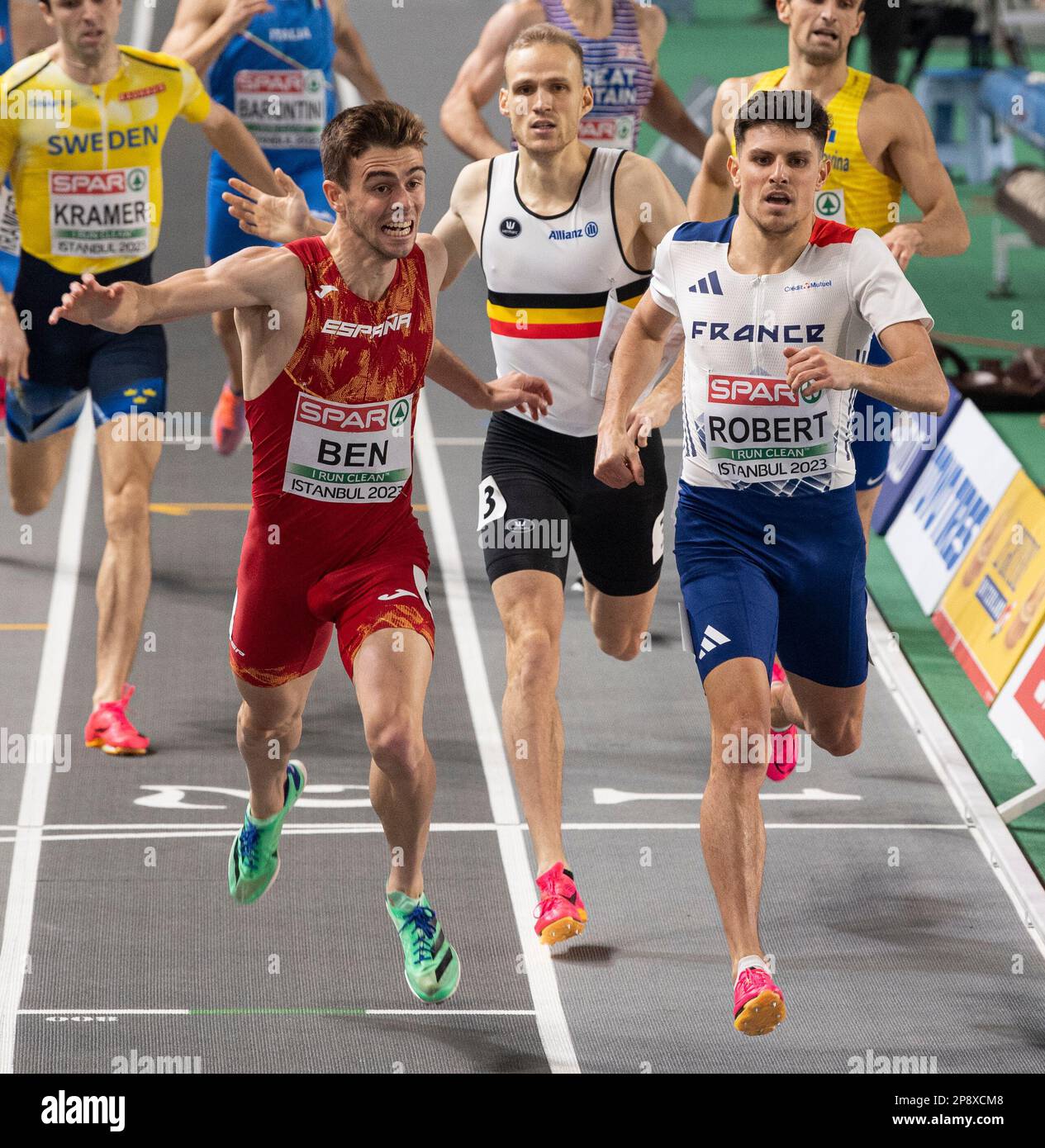 Adrián Ben of Spain and Benjamin Robert of France competing in the men ...