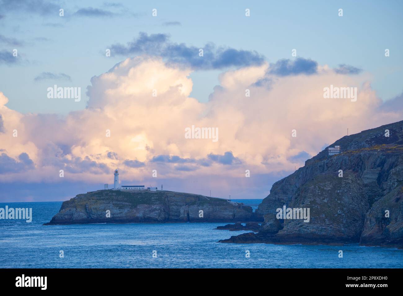 Images from the Wales Coast Path, South Stack lighthouse, Holyhead ...