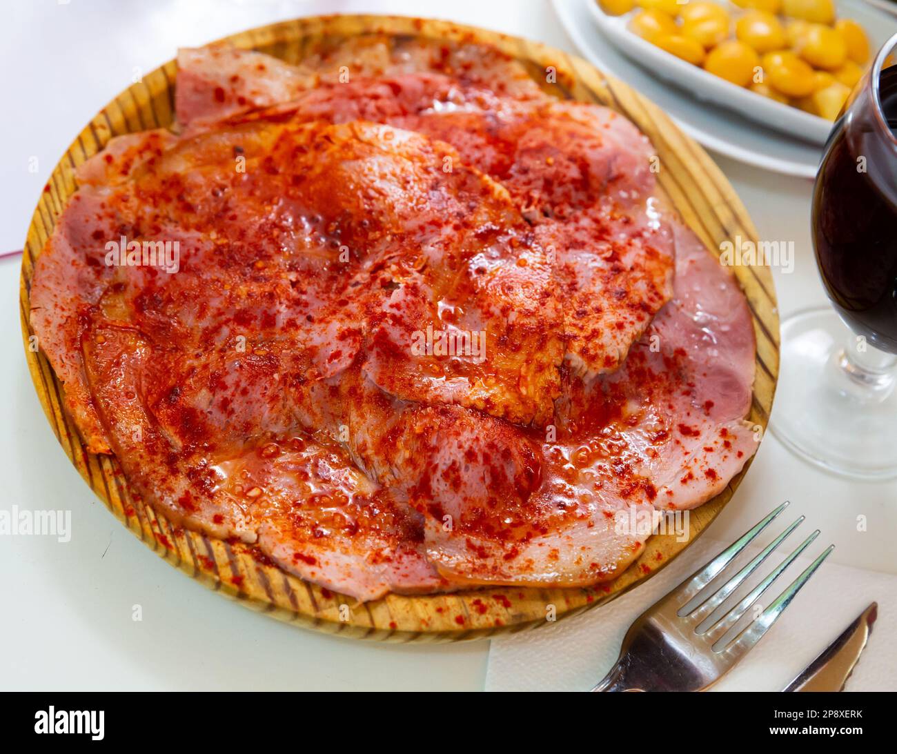 Tapas style dining hi-res stock photography and images - Alamy