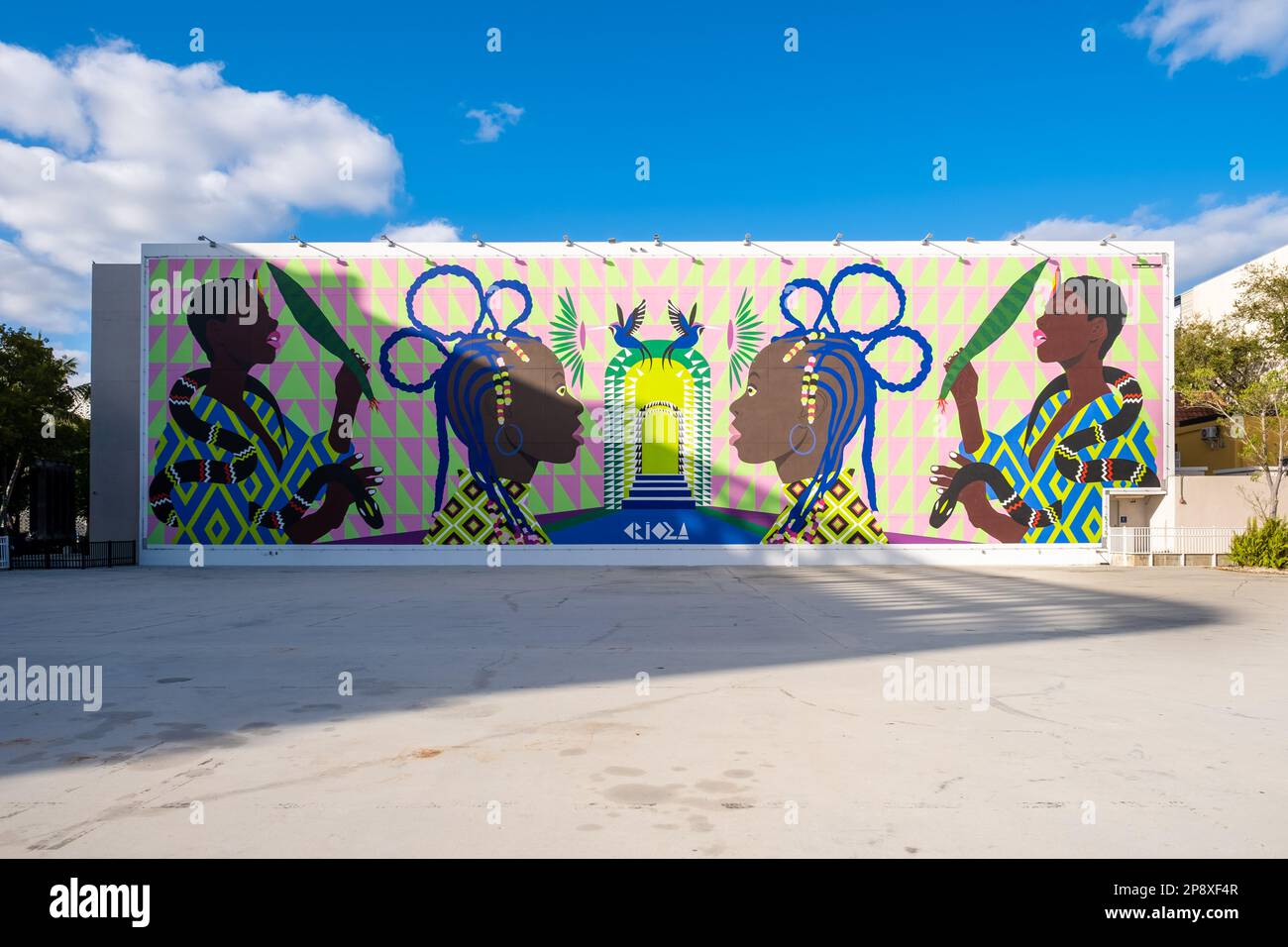Miami design district mural hi-res stock photography and images - Alamy