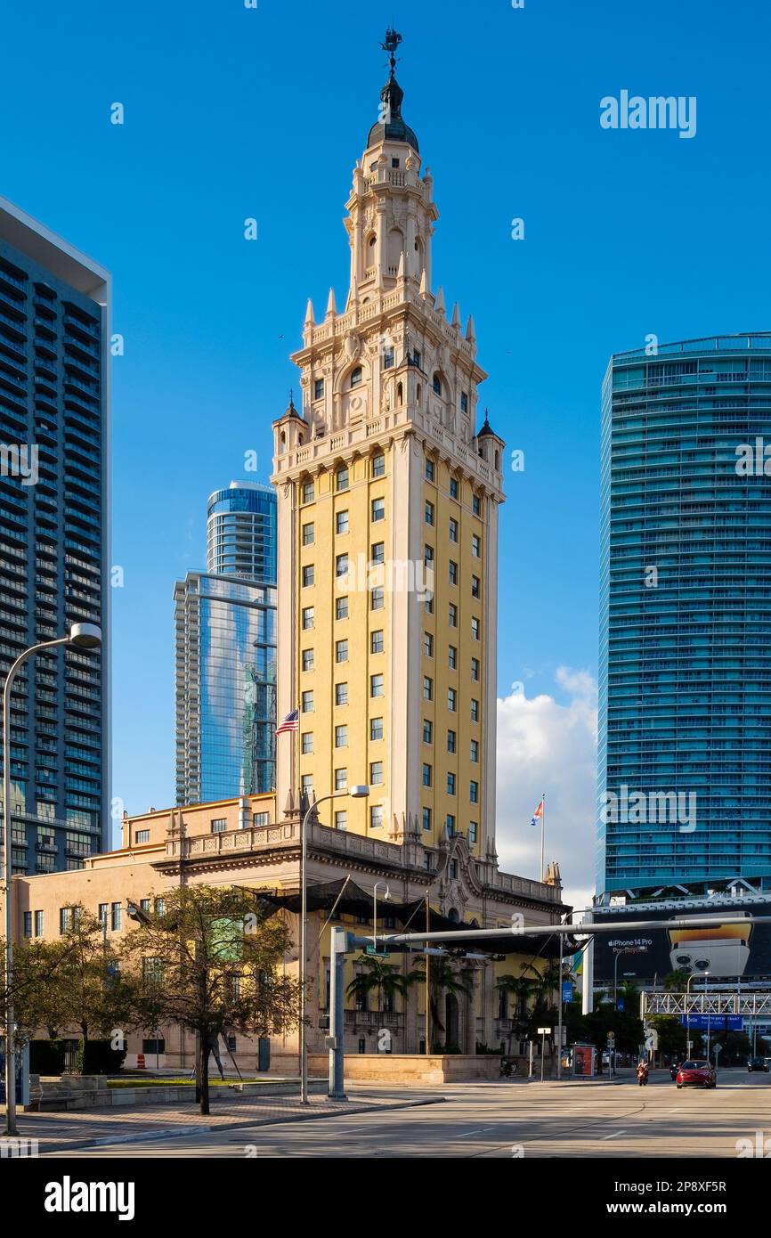 A miami fl usa freedom tower hi-res stock photography and images - Alamy