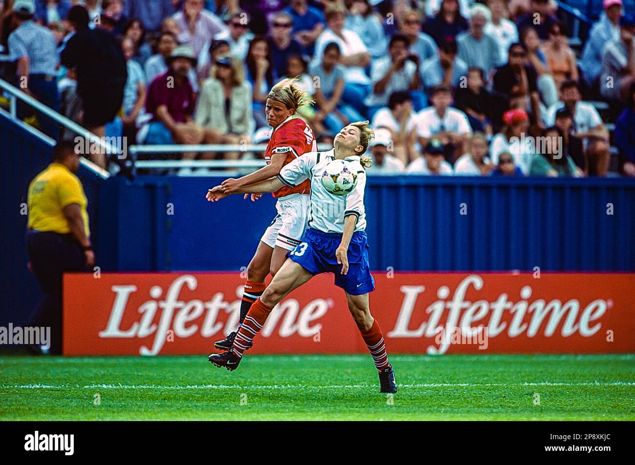Dagny Mellgren (NOR) amd Elena Fomina (RUS) during NOR vs RUS at the ...