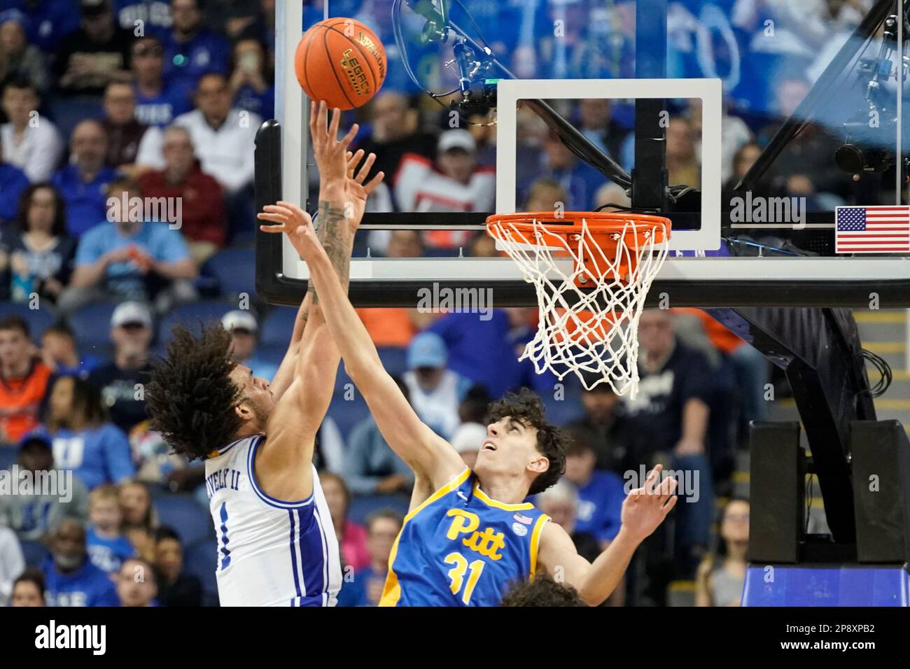 Duke center Dereck Lively II (1) shoots over Pittsburgh forward Jorge ...