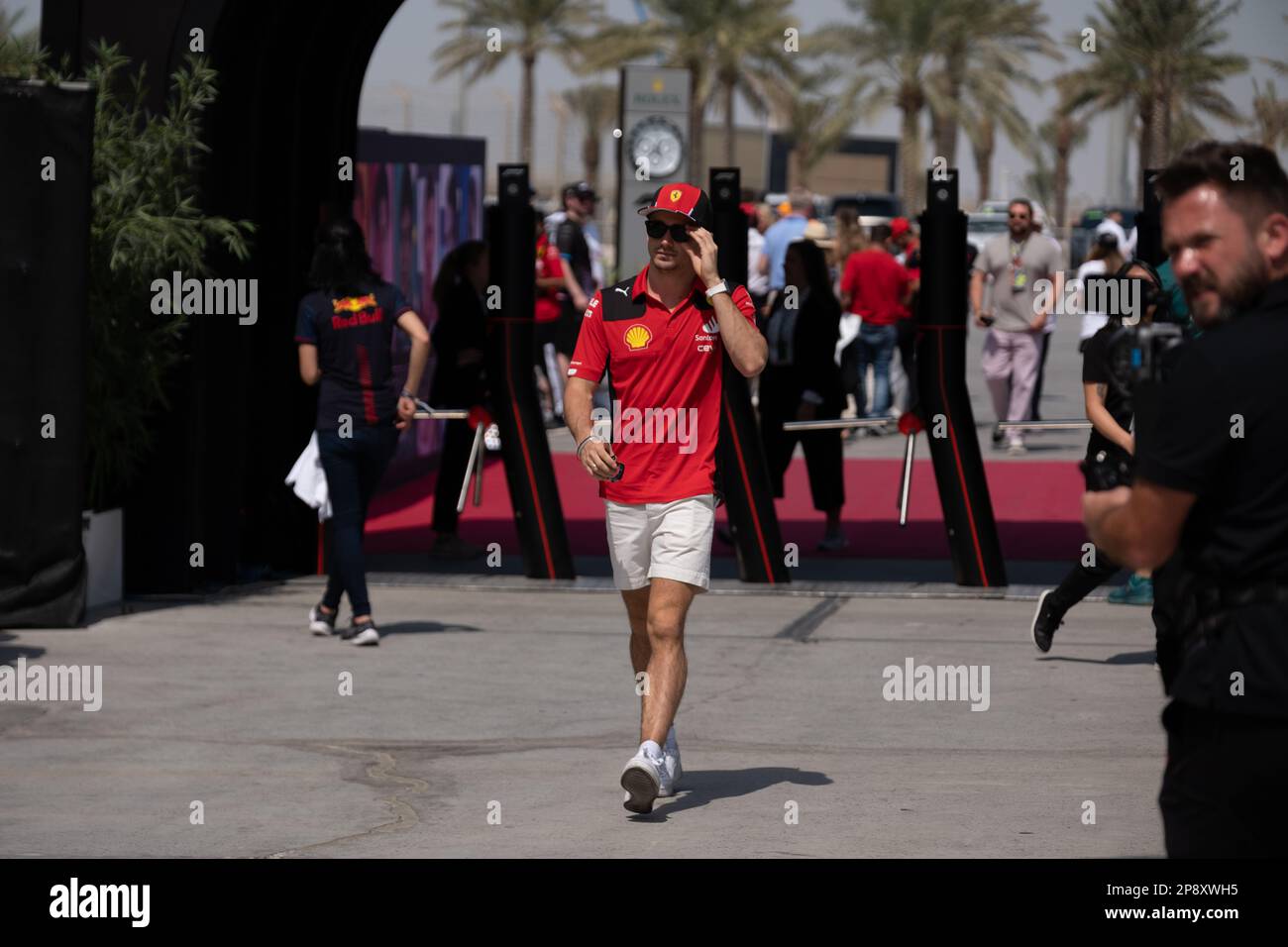 Bahrain gp circuit hi-res stock photography and images - Alamy