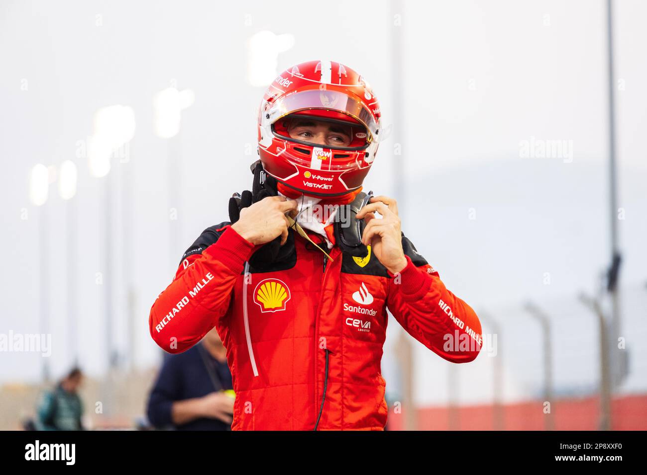Bahrain gp circuit hi-res stock photography and images - Alamy