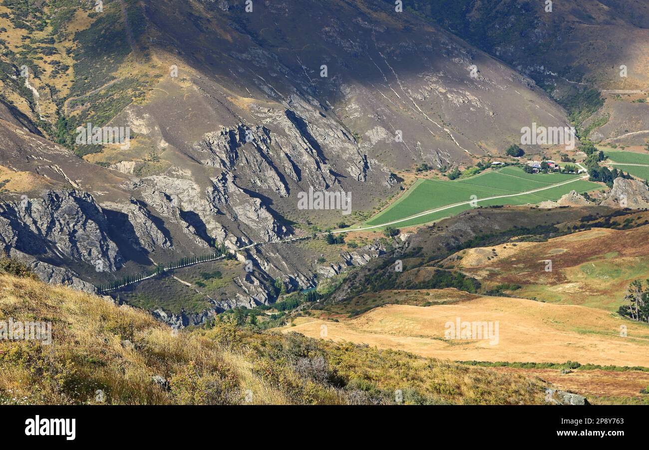 Road in Kawarau Canyon - New Zealand Stock Photo - Alamy